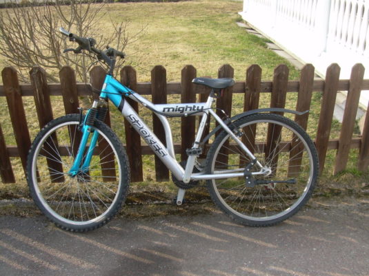 21 vx 26 tum cykel i skapligt skick allt helt säljes biligt | LindeNytt ...