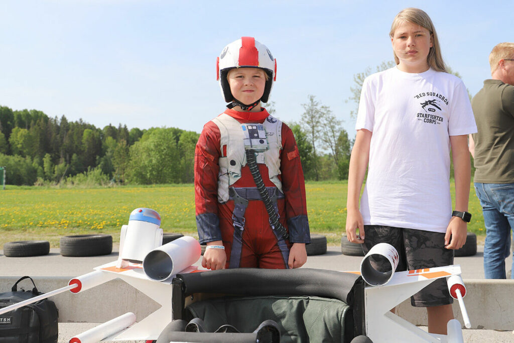 Snabba bilar och modiga förare när Trollrallyt avgjordes | LindeNytt.com