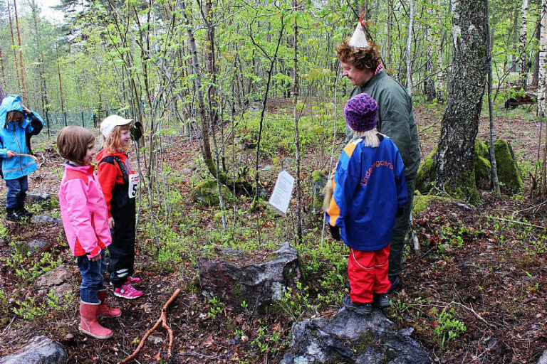 Mona vill väcka intresset för Skogsmulle: ”Barn behöver friluftsliv ...