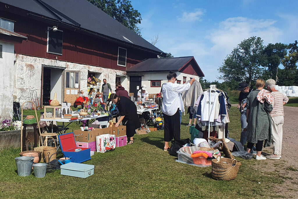Över 200 loppisar att besöka under helgens fyndfest | LindeNytt.com