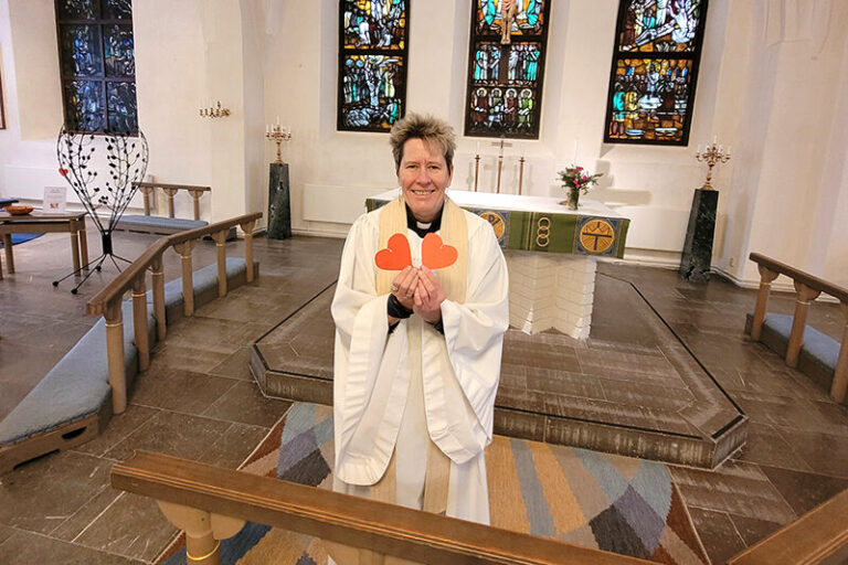 Säg ja på Alla hjärtans dag – nu anordnas drop-in-vigsel i kyrkan ...